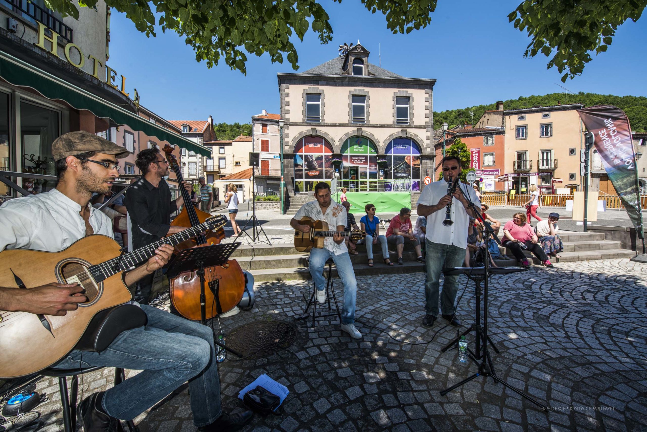 Samedi 27 mai 2017 - Animations Centre Ville Volvic - Volvic Volcanic ...