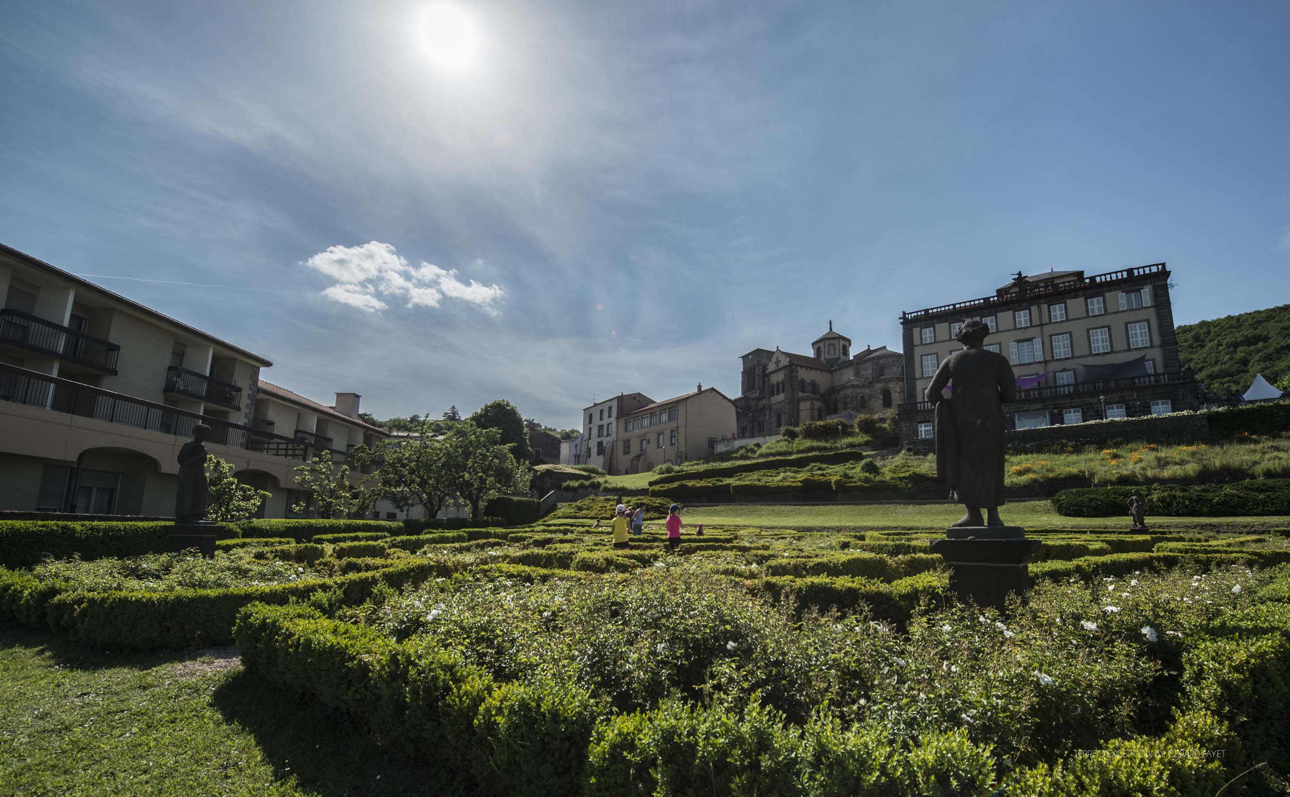 Samedi 27 mai 2017 - Animations Centre Ville Volvic - Volvic Volcanic ...